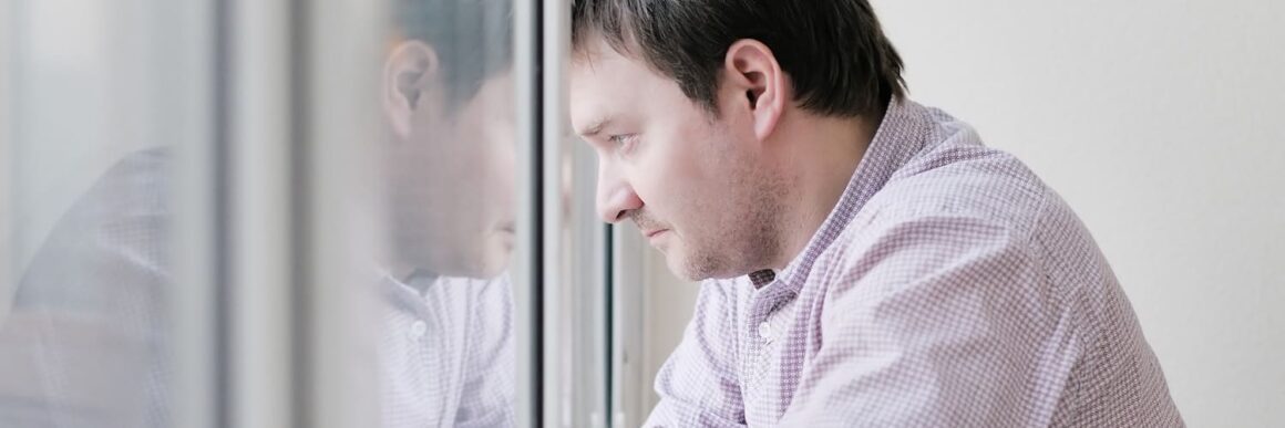 Study suggests tackling loneliness could help reduce cancer in middle ...